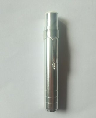 China Hot Sale Silver Color Glossy Finish Pen Styple Aluminum Alloy Chalk Holder supplier