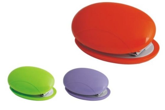 China New Design Oval Shaped 6mm Hole 2 Holes Paper Punch for 15 Sheets Capacity supplier